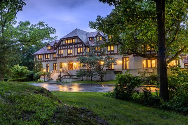 Alumnae House, The Inn At Vassar College - Hyde Park, NY