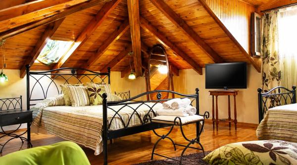 Filyra Pension - Greece
