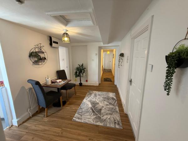 Grande Italia Rooms - Tetbury