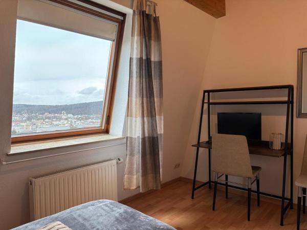 Helles, Ruhiges Maisonette Apartment, Balkon, All-in 5g - Gera