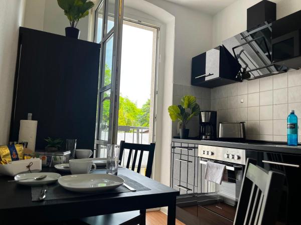 Stylische Flat1 Mit Französischem Balkon1 All-in 5g - Gera
