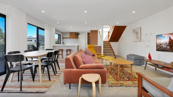 Ninas Place - North Coast