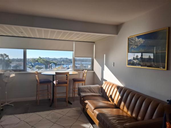 East Street River Retreat - Fremantle