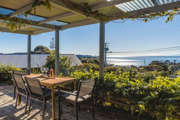 An Cala - Onetangi Sea Views - Waiheke Island