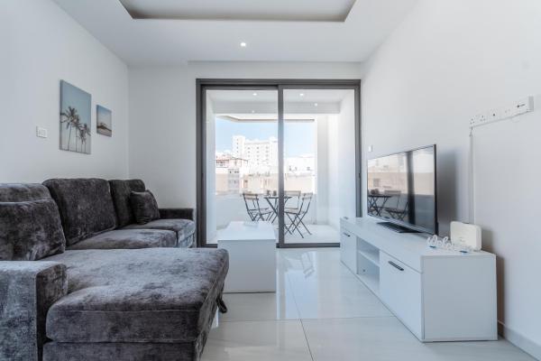 Sea La Vie Seaview Apartment - Larnaca