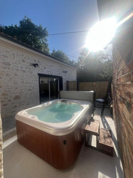 La Petite Forge, Air Conditioning, Jacuzzi & Médoc Vineyards - Pauillac