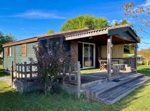 Chalet Charmant Avec Piscine à Chazemais - Audes