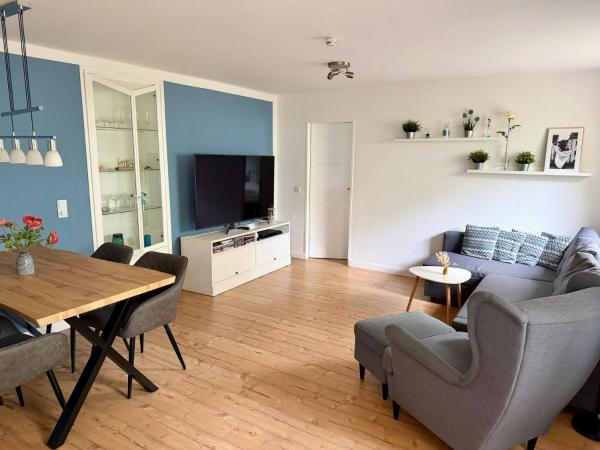 Wohnung M. Eigener Terrasse U. Zugang, Hamburg-nah - Stapelfeld