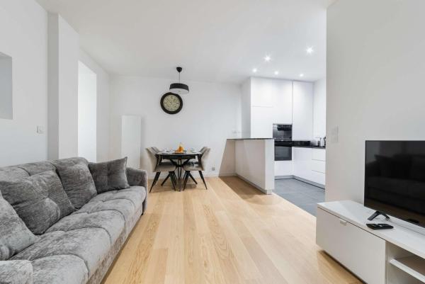 Appartement Proche Metro Et Montmartre - Paris 18 - 4p - Quartier Saint-Germain-des-Prés