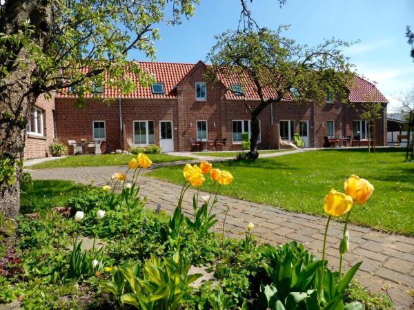"Ferienhof Rießen" Doppelhaushälfte Backhaus Nr 21 - Fehmarn