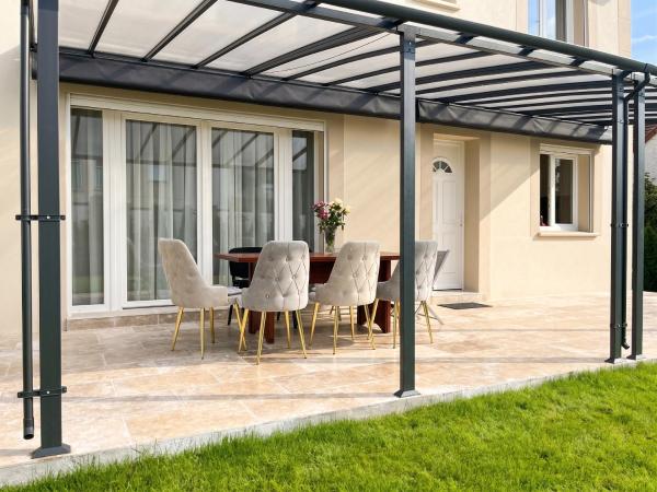 Maison Spacieuse Avec Terrasse à Pontault-combault - Pontault-Combault