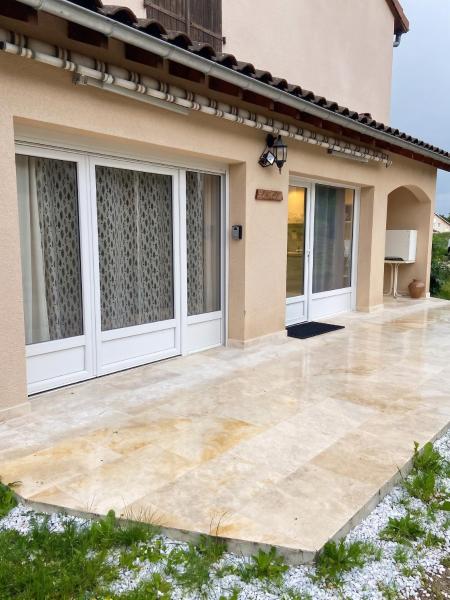 Appartement Rénové à Lapte Avec Terrasse 40 M² - Monistrol-sur-Loire