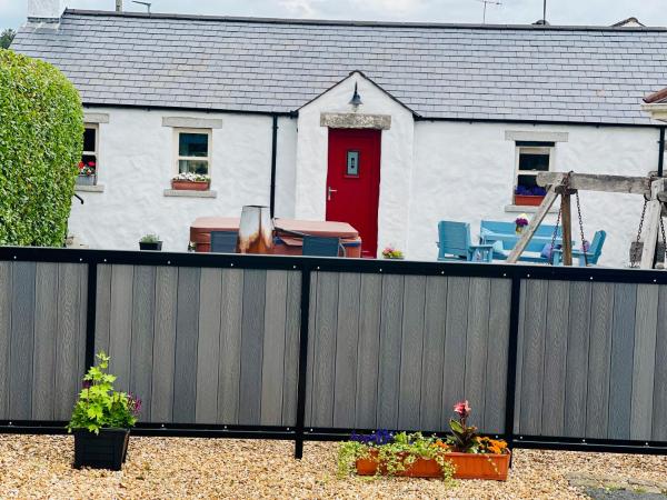 Lizzie's Cottage - Abajo