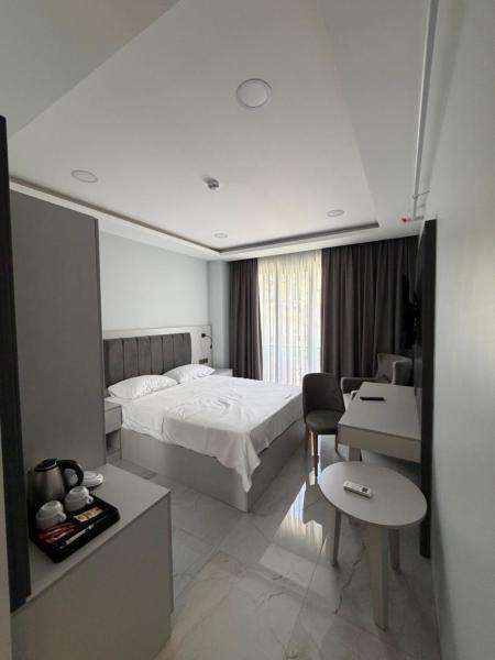 Sesse Suit - Kartal