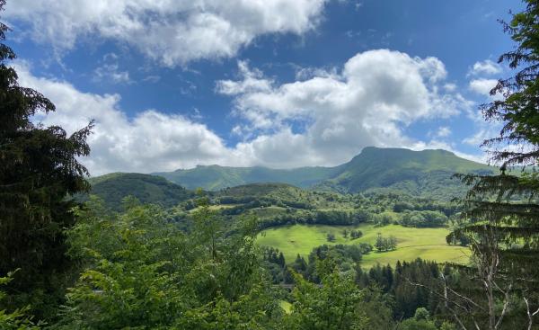Chalet Lioran - Vue Plomb Du Cantal - Terrasse Plein Sud - 5 Pers - Cantal