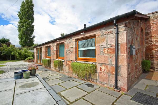 The Steading - Stylish With Free Parking - Loch Ness