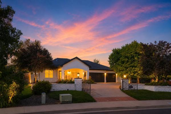 5br Retreat Near Downtown Pets Ok Sleeps 12 - Greeley