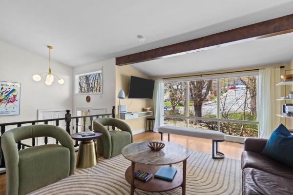 West End 4br Stay Patio Bbq Firepit Wifi Parking - カナダ セント・ジョンズ