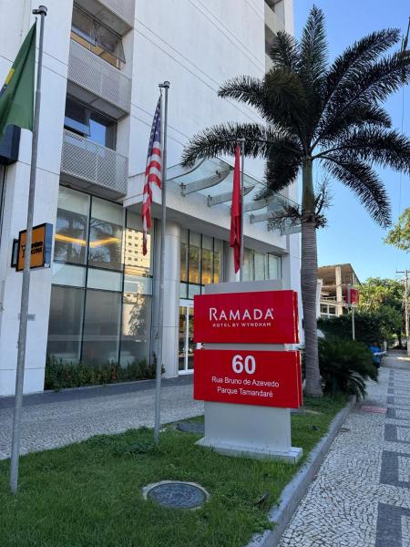 Ramada Hotel & Suites Campos Pelinca - Campos