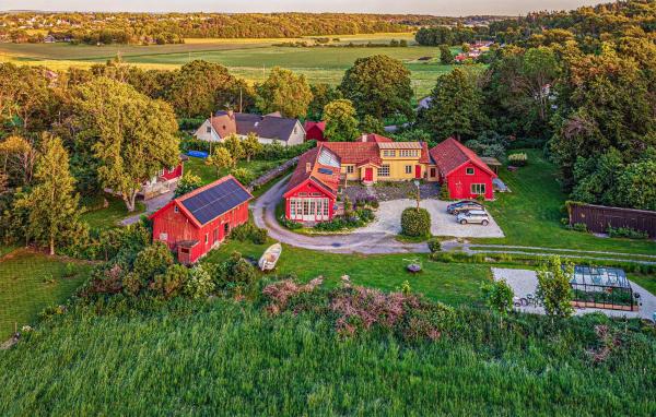 Awesome Home In Onsala With Kitchen - Onsala