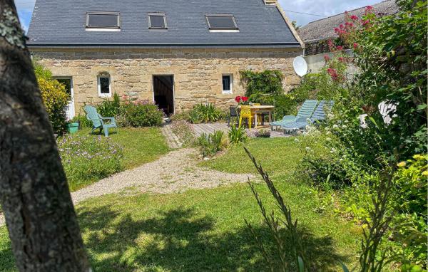 Superbe Maison À Plouhinec Avec Cuisine - Plozévet