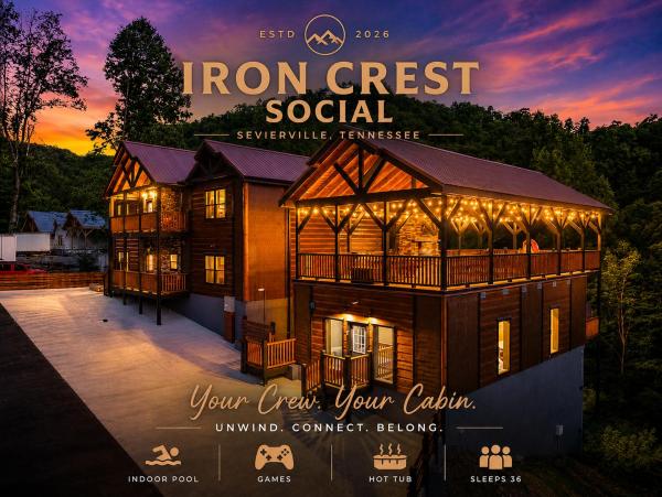 Iron Crest- Sleeps 36! Pool, Sauna, 20 Min Smokies - Sevierville, TN