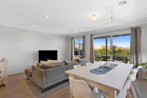 Ocean Dreams- Perfect Whole Family Getaway! Kids Games Room, Pet Friendly! - Queenscliff