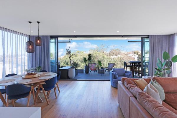 302 Penthouse Portarlington Waterfront Luxury Sleeping 6 3 Queen Bedrooms 2 Bathrooms Private Terrace Aircon And Heating - Portarlington