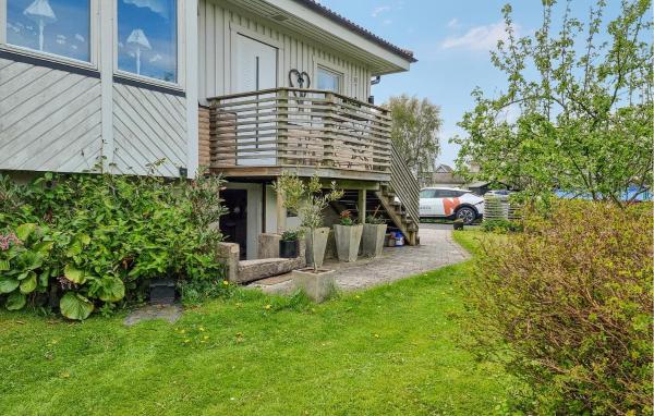 Nice Apartment In Torslanda With Wifi - Göteborg