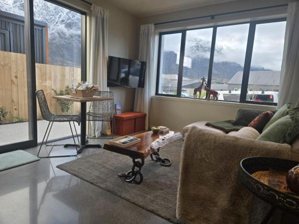 Remarkables Burrow - Queenstown