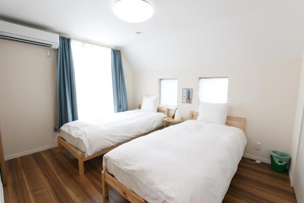 Yt2198 Spacious Three Level 4br Entire Home Kanamecho 8 Min Near Ikebukuro Free Parking Rooftop Terrace Sleeps 8 - Tokio