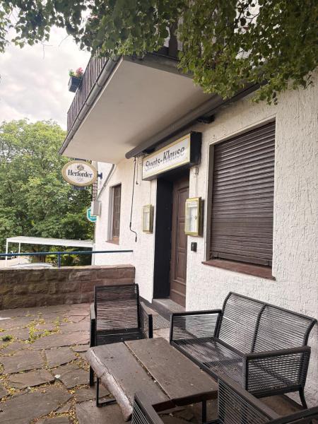 Schlafen In Der Kneipe X Whirlpool & Heimkino - Bünde