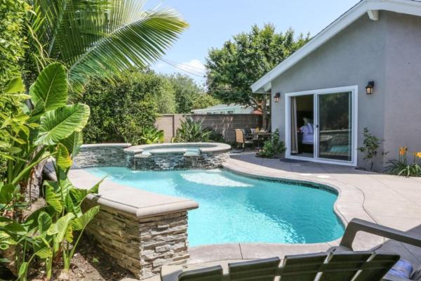 Awesome Pool Home 1/4 Mile To Disney Tram On Magic Way - Anaheim, CA