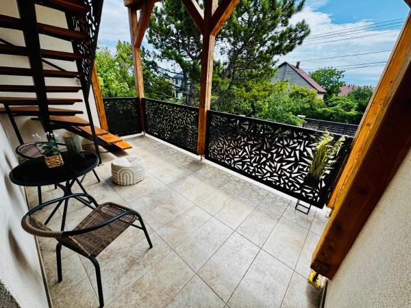Vöröskő Apartmanház - Balatonalmádi