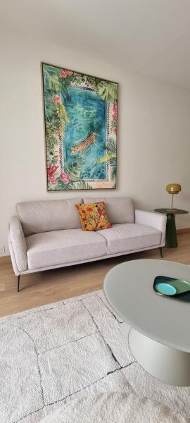 Renovated T2, Pkg, Walking Beaches, Palm Beach - Biot