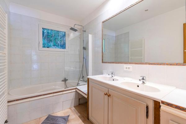 Villa Valle-di-molini - Avec Piscine Privée - Porticcio