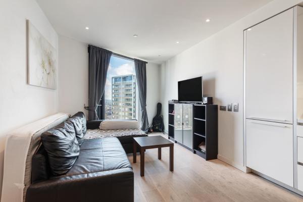 Bright 1 Bedroom Apartment In Elephant And Castle - Barnes