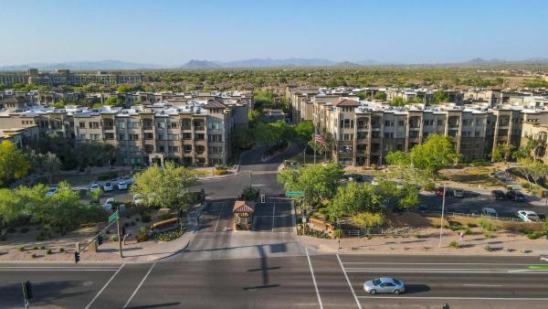 Villa Grand Condo - Phoenix, AZ