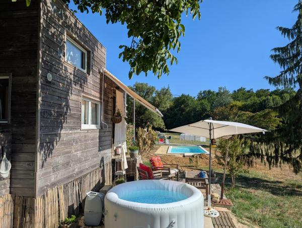 Tiny Chouette Et Jacuzzi - Gironde