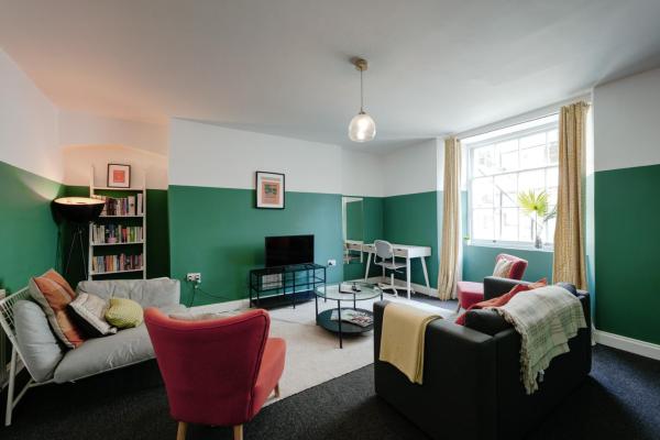 Contemporary Garden Flat In Clifton - Bristol