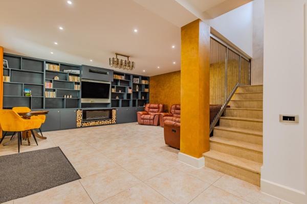 Rokebea Luxury Vila - Brașov