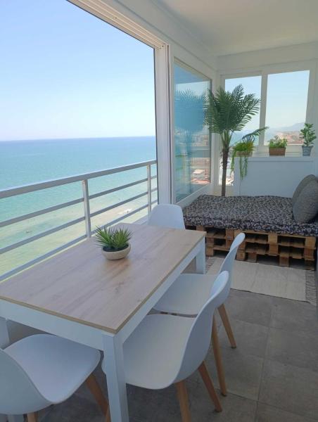 Los Secretos Del Mediterráneo - Miramar, España