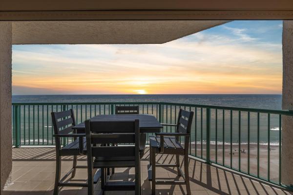 Dimucci Twin Towers 1402 - Daytona Beach, FL