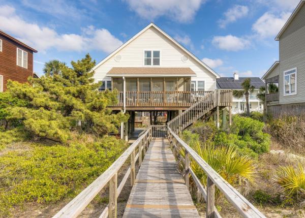 East Arctic Avenue 0613 - Sandi Lou - Folly Beach, SC