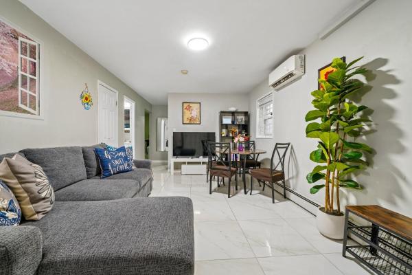 2br Jersey City Oasis - Quick Nyc & Metlife Access - Jersey City, NJ