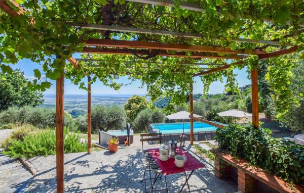 Splendida Casa In Corsanico - Pietrasanta