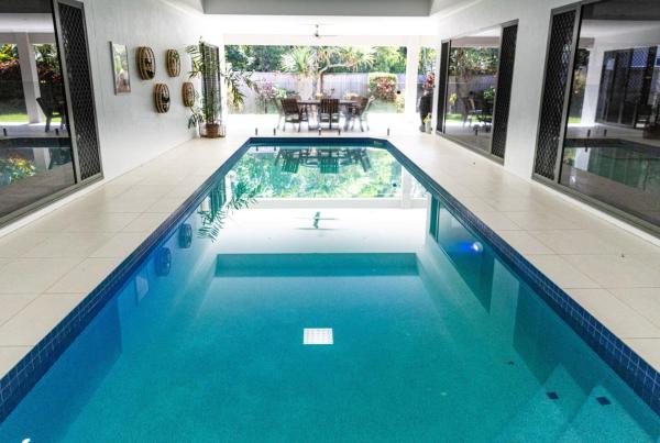 Villa Maasai - Coastal Luxury With A Heated Pool - 케언스