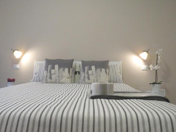 8 Colonne Apartments - Bolonia