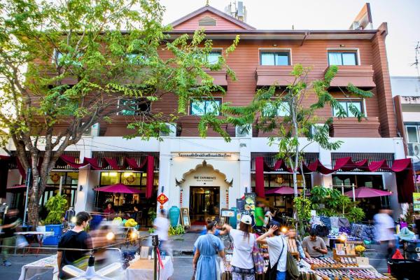 The Experience Walking Street Chiang Mai - Csiangmaj