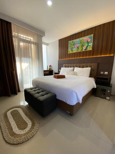 Queens Villa - Seminyak